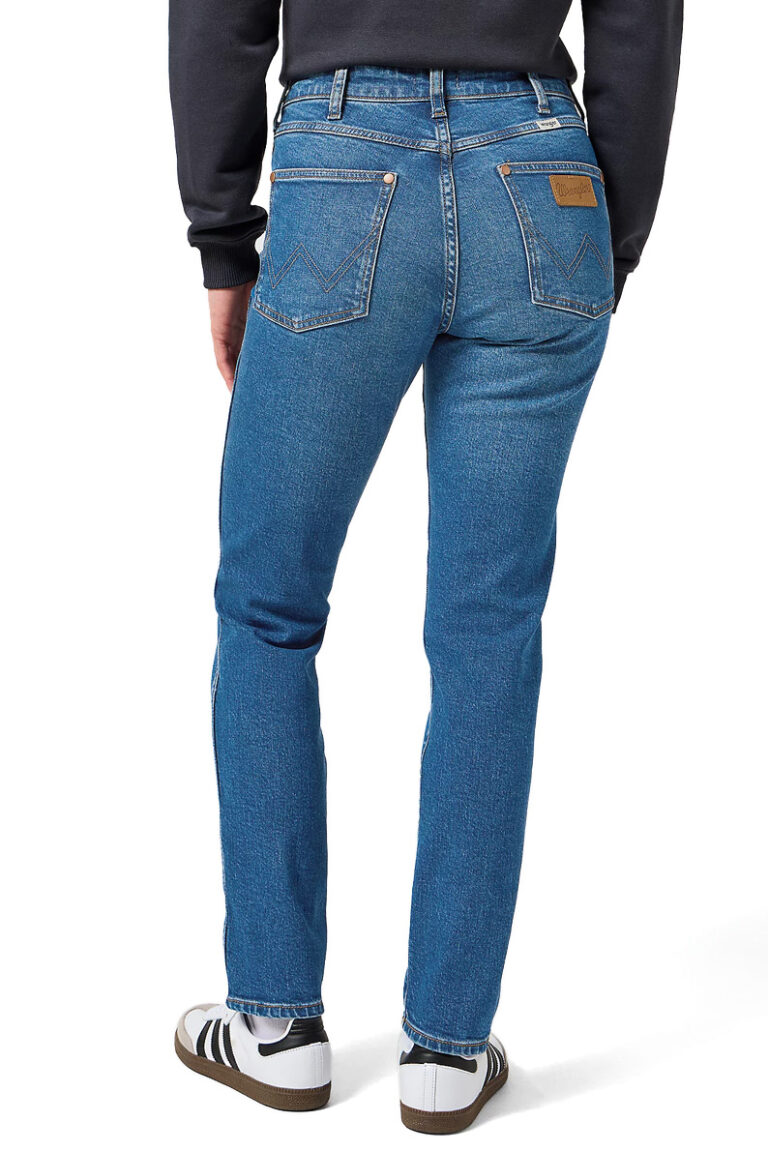 Легендарные женские джинсы Wrangler | PlanetJeans.ru